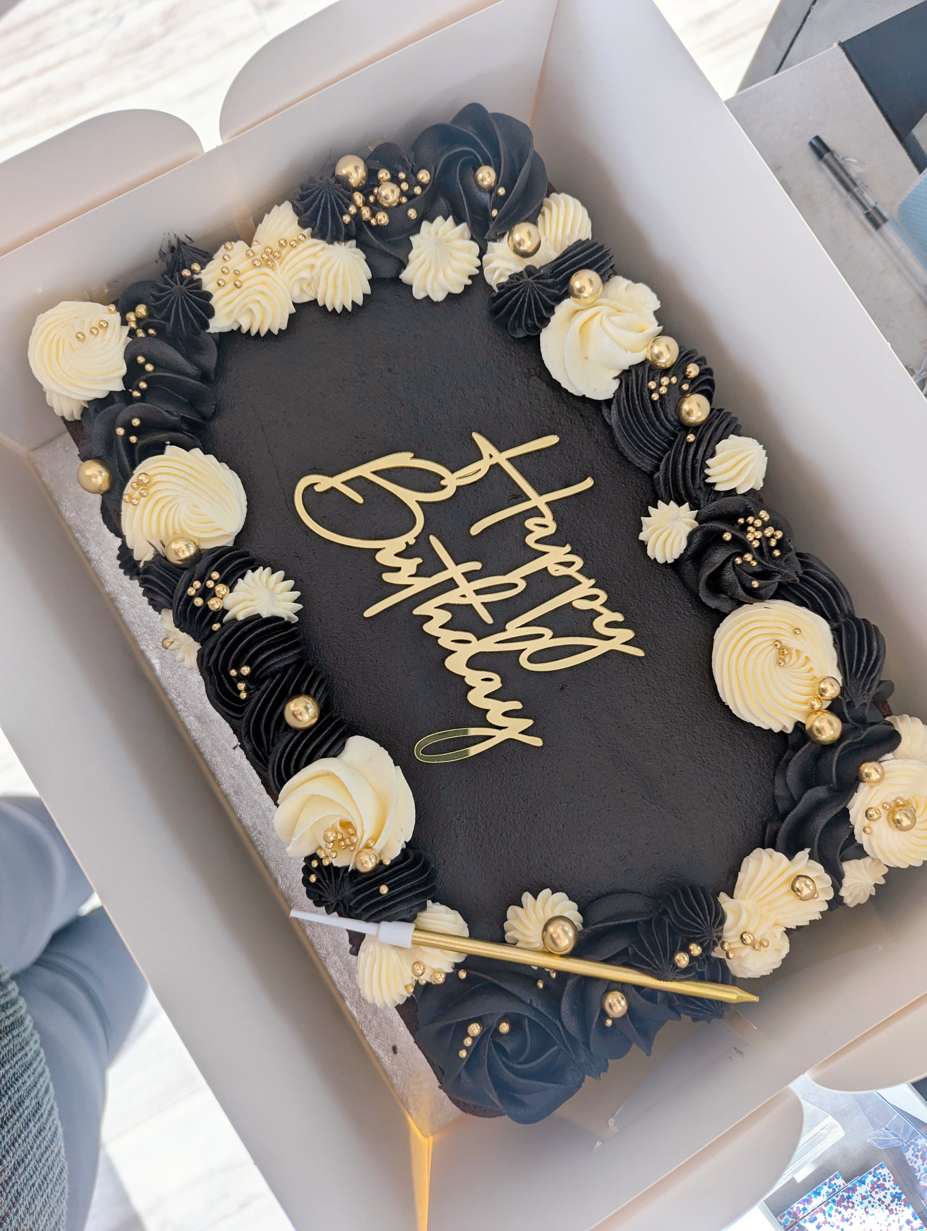Sheet Cake (Large) | Sapphire Cake Co.